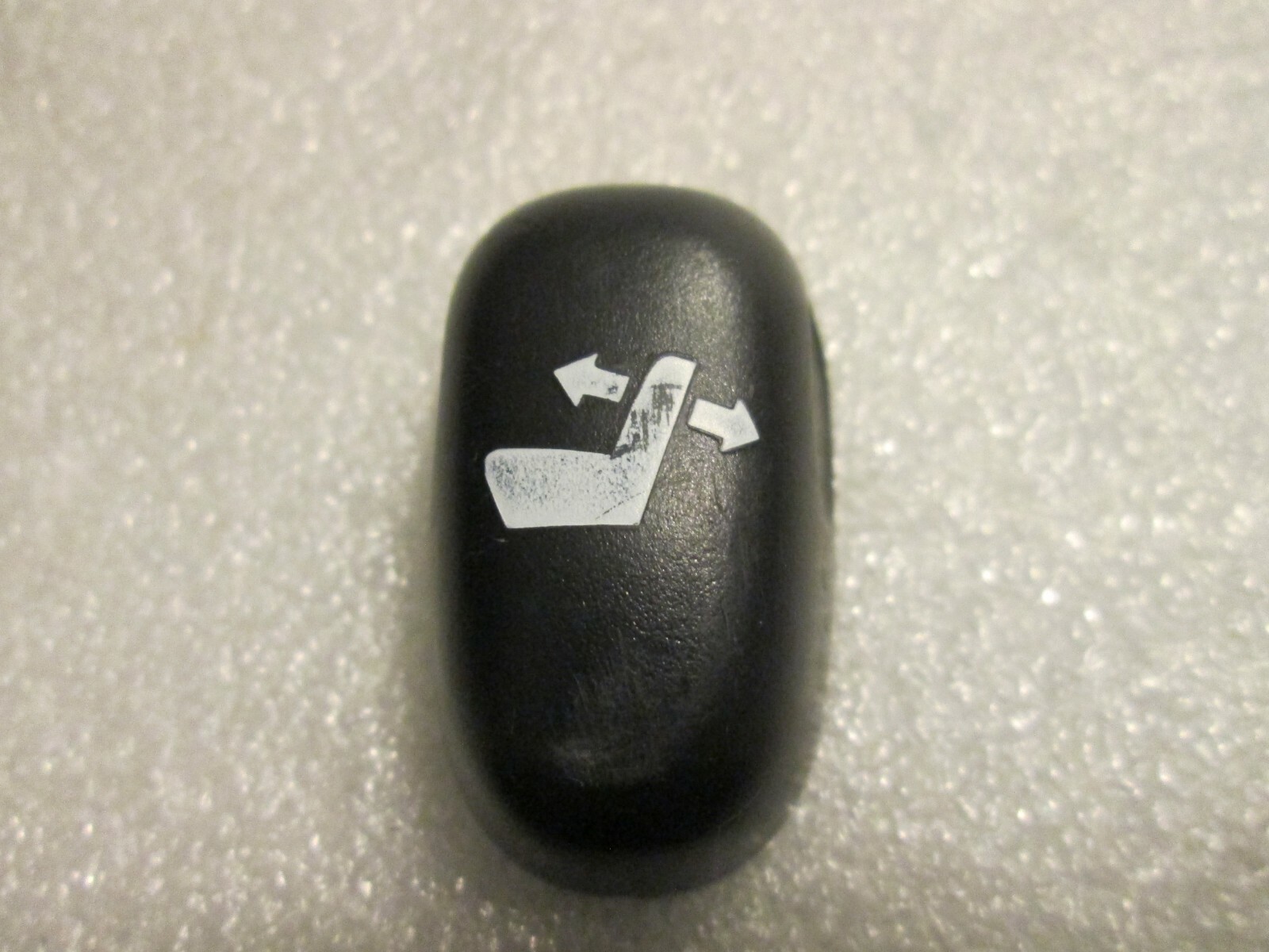 06-11 LEXUS GS300 GS450h FRONT LEFT DRIVER SEAT LUMBAR CONTROL SWITCH ...