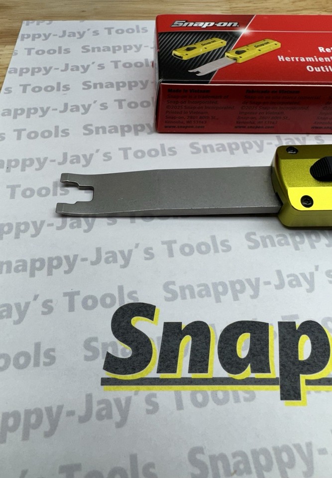 Snap-on Tools NEW HI VIZ Retractable OTF Trim Clip Removal Tool ...