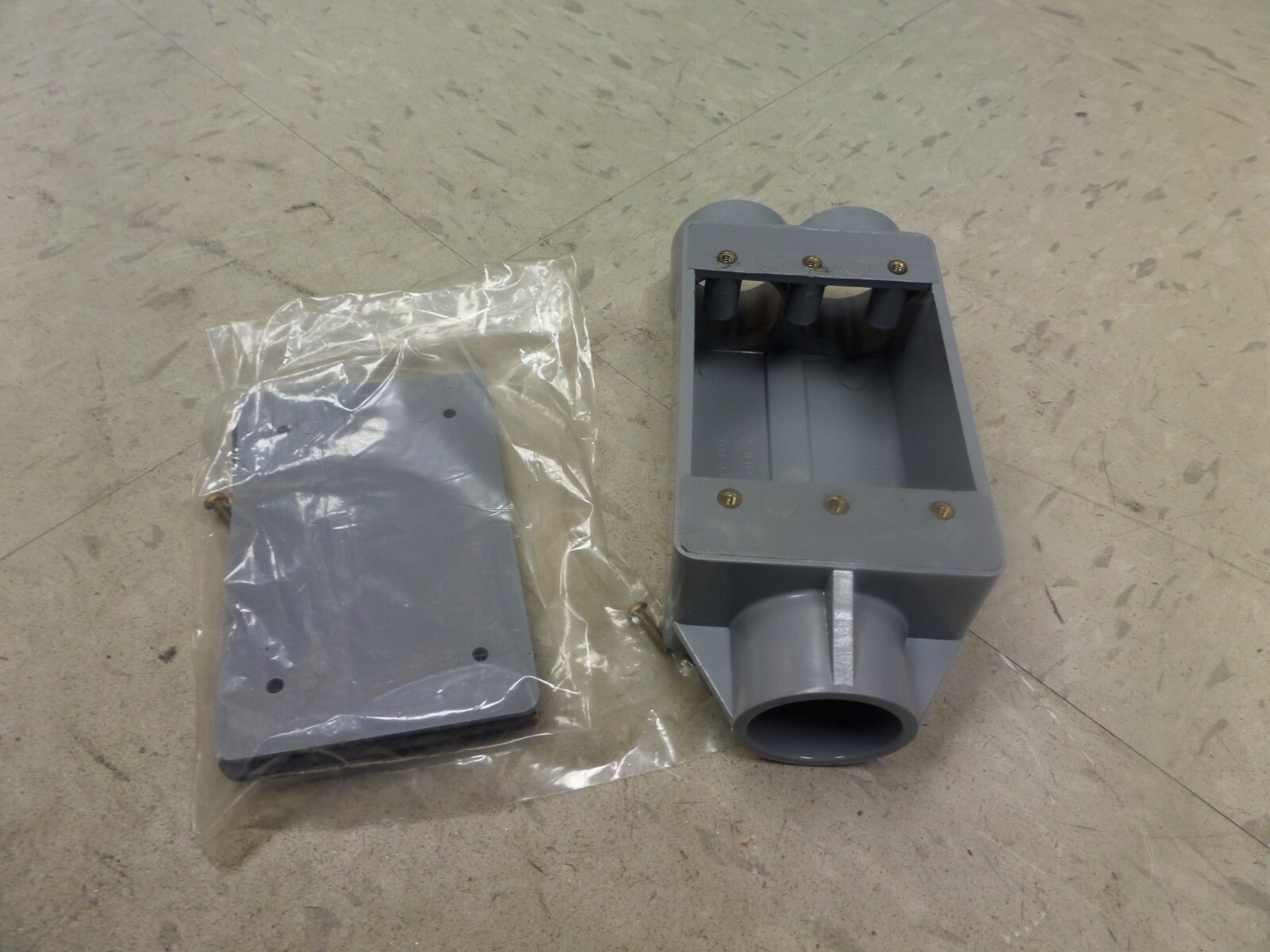 Carlon PVC Gang Electric FSCC Box 19-CU 19CU IN New | eBay