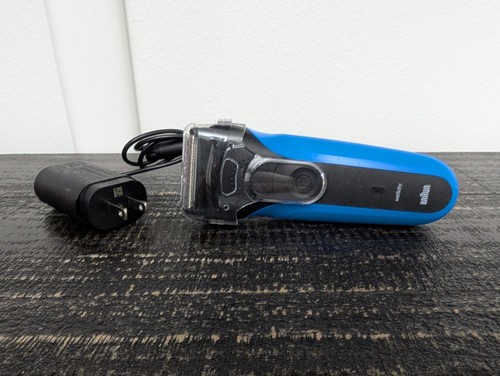 Braun Series Wet / Dry Rechargeable Electric Razor Blue w/ Charger | eBay