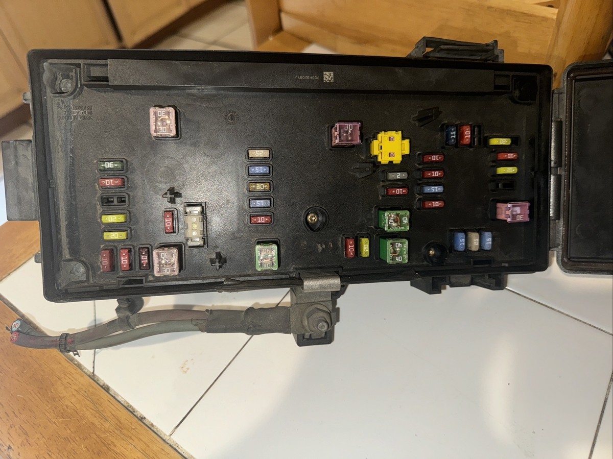 2012 Dodge Ram 1500 Fuse Box Location 0532