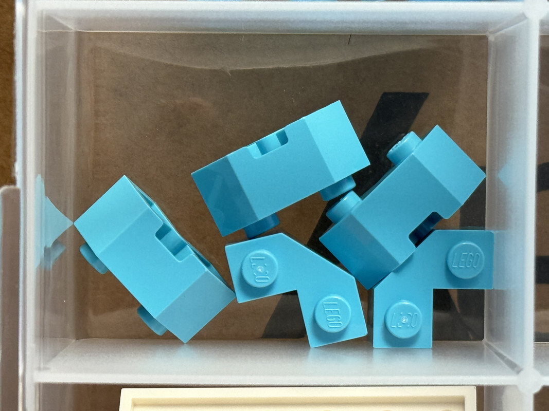 LEGO Parts - Medium Azure Brick, Modified Facet 2 x 2 - No 87620 - QTY ...