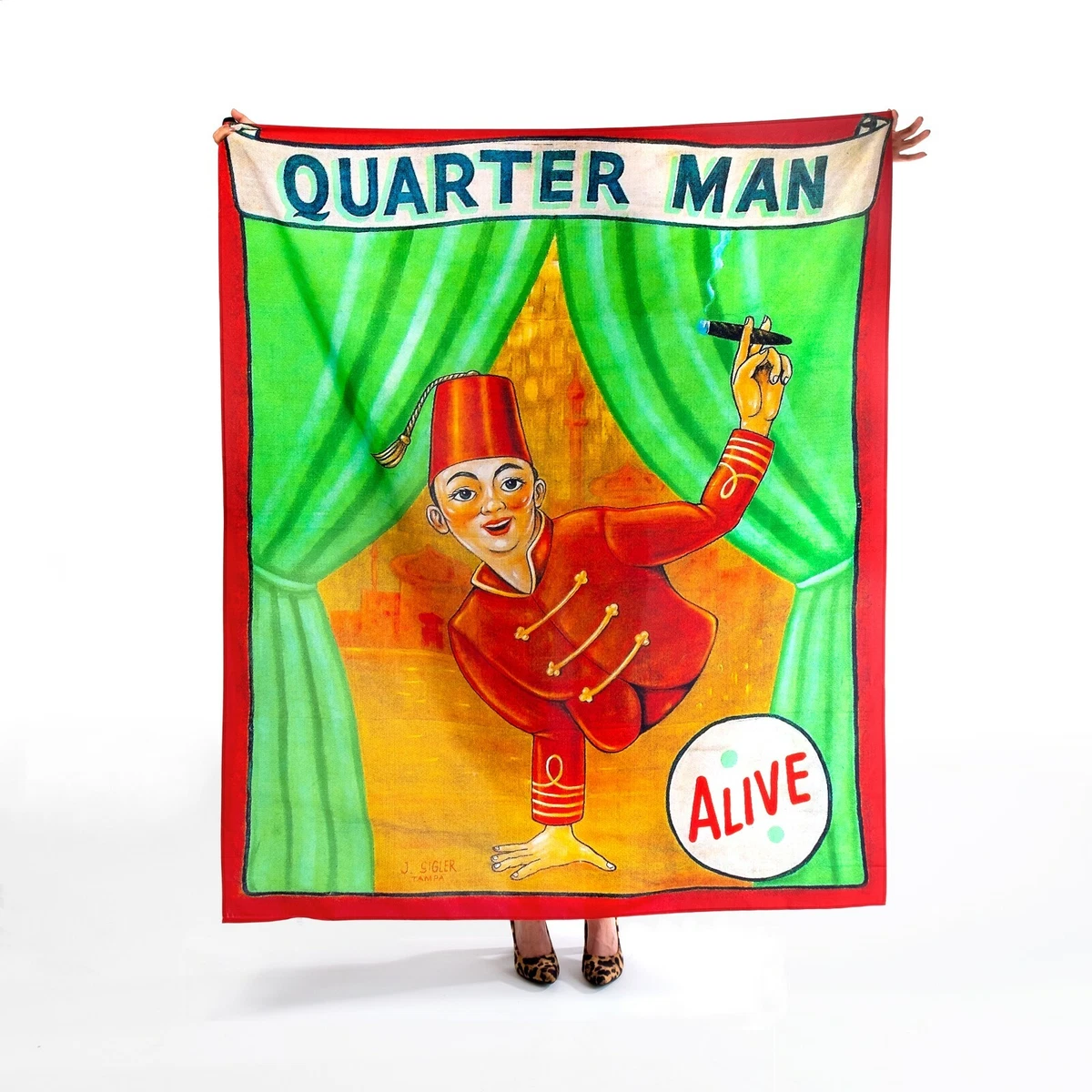 Sideshow Banner Alive