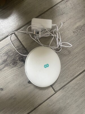 "EE WiFi Disc Extender for Smart Hub Router - White Boost Your WiFi ...