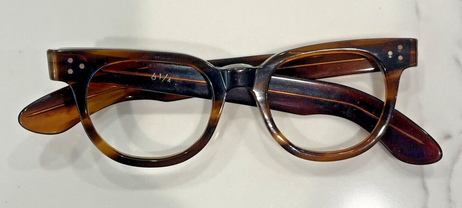 Vintage TART Optical Amber FDR Large Frame Eyewear Gl… - Gem