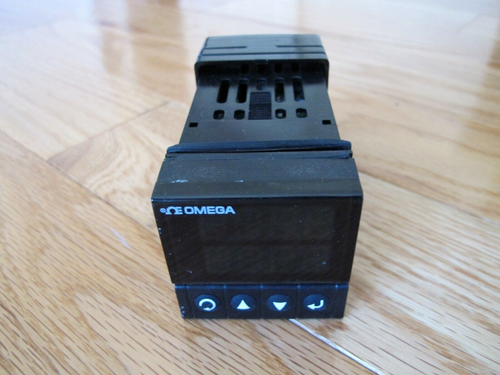 OMEGA Newport CNi16D53-EI Programmable Temp/Pressure Process Controller ...