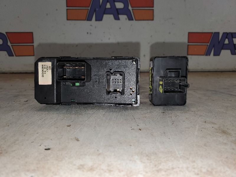 Driver Front Door Switch VIN J 11th Digit Limited Fits 10-17 ACADIA ...