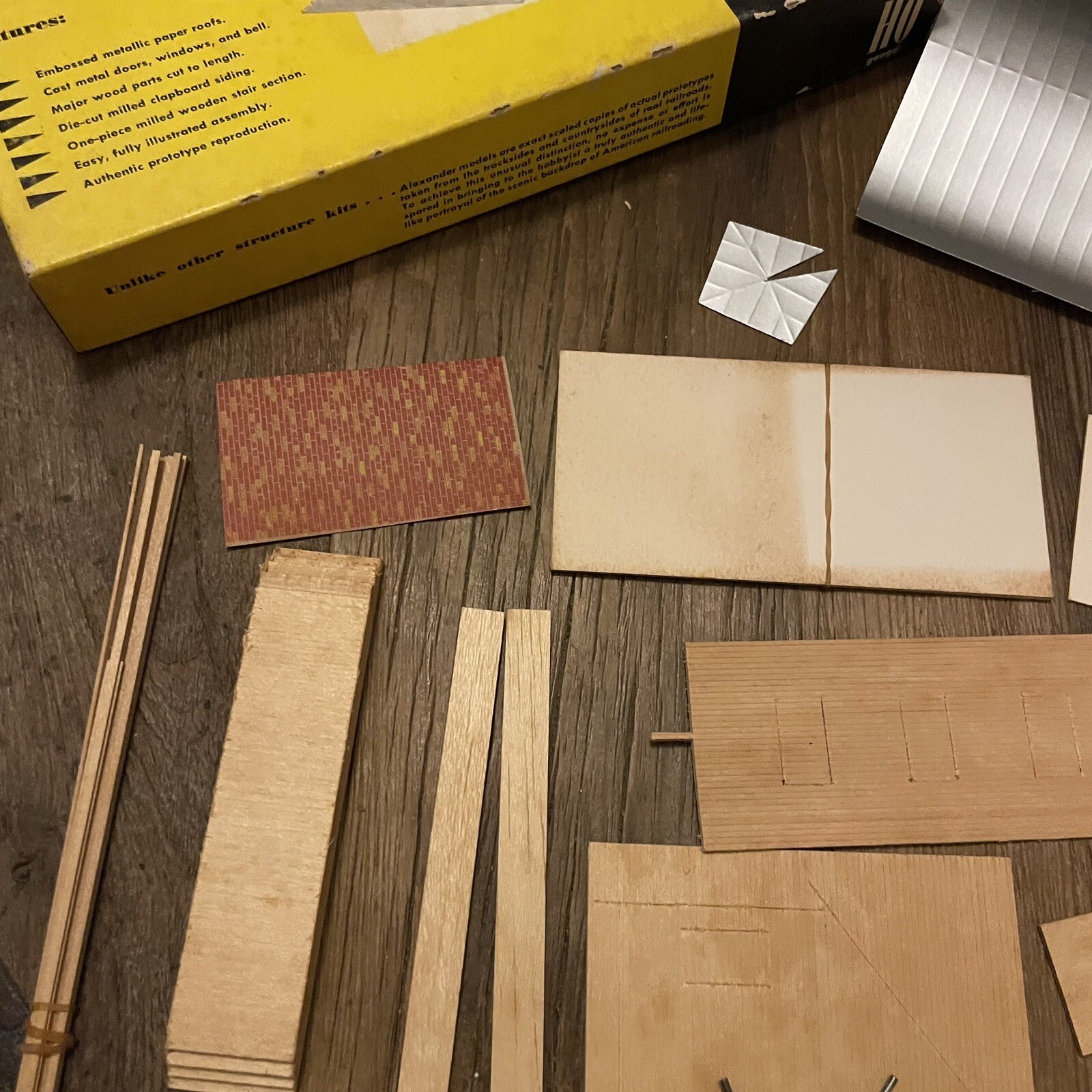 A2097+HO+Alexander+Scale+Models+RS750+Country+School+Wood+Kit for sale ...