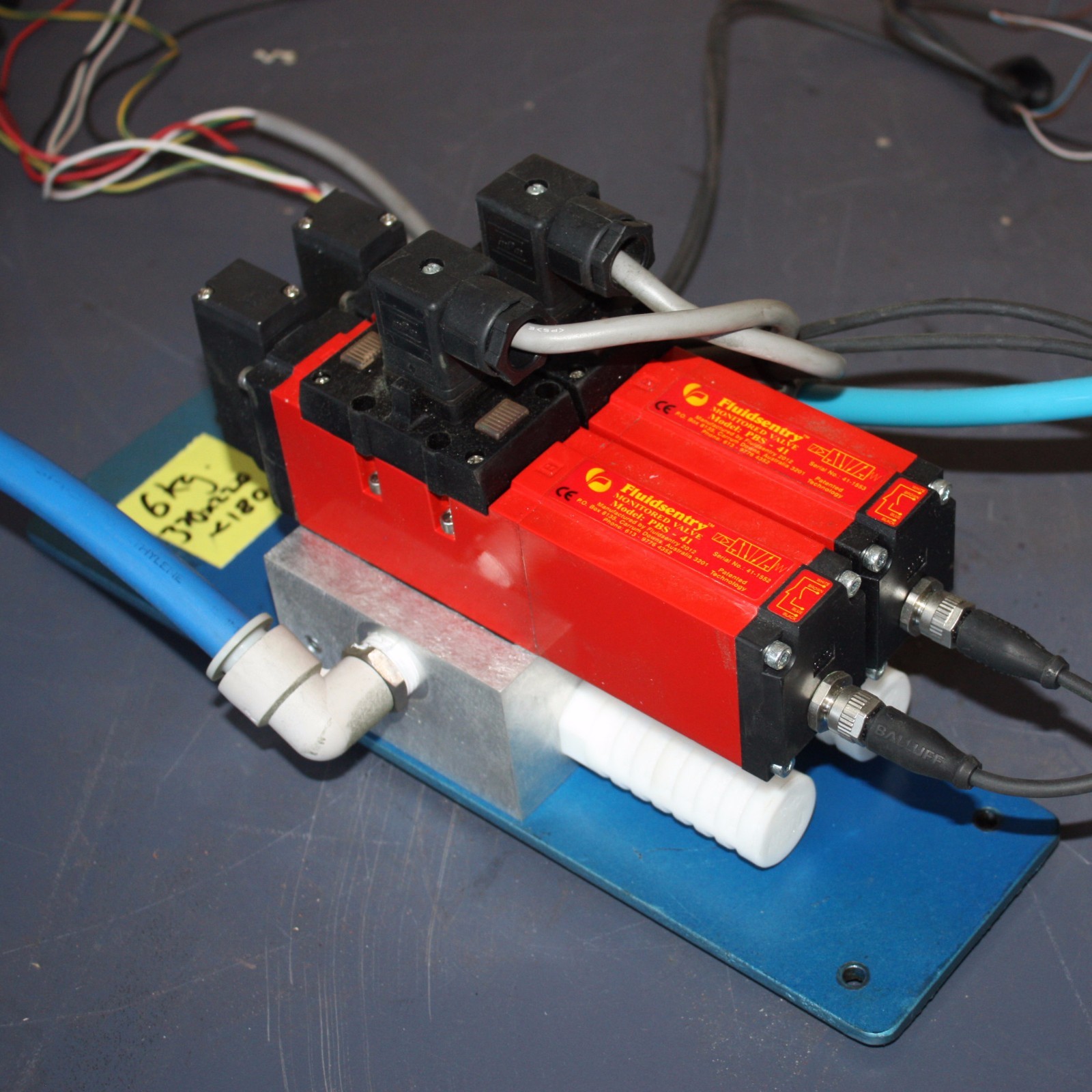 Fluidsentry ½” Monitored Pneumatic Valves On Series Ported Manifold PBS ...