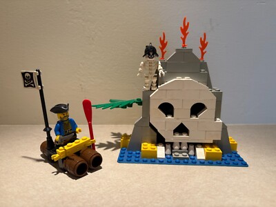 LEGO Pirates: Volcano Island (6248) USED 100% Complete w/ Instructions ...