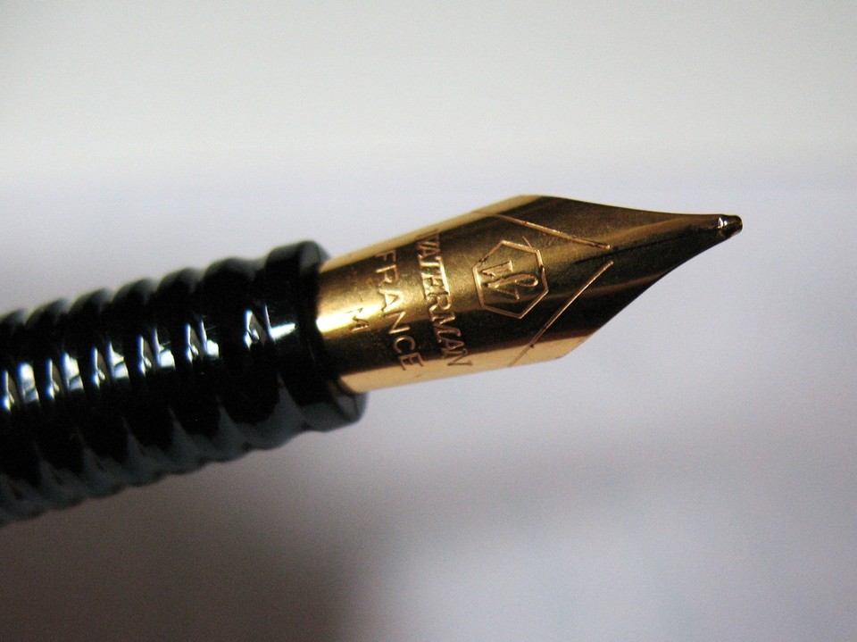 Waterman Fountain Pen 18K Gold Trim Made in Paris Model A19100-X9402 | eBay