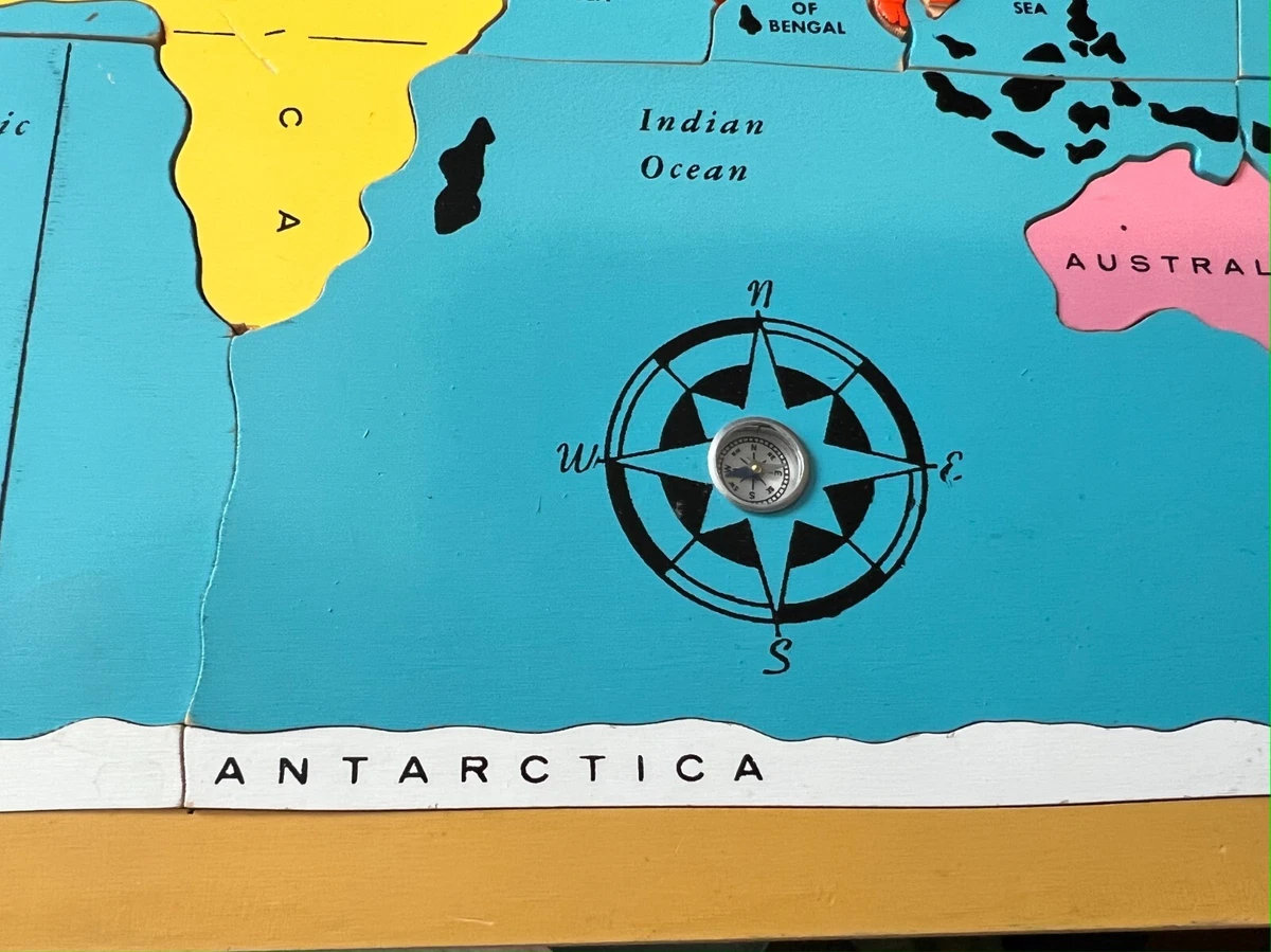 Compus Complete With A Map