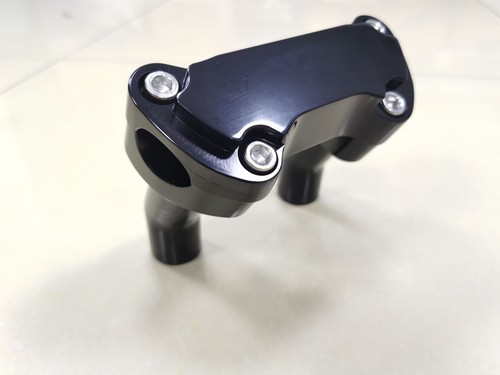 Black 4" Tall Handlebar Risers Top Clamp For Harley Low Glide Night ...