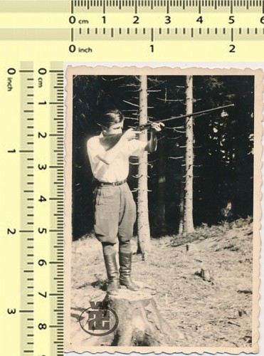 171 Man Standing on Stump Hunting Rifle Guy Shooting Gun Hunter vintage ...