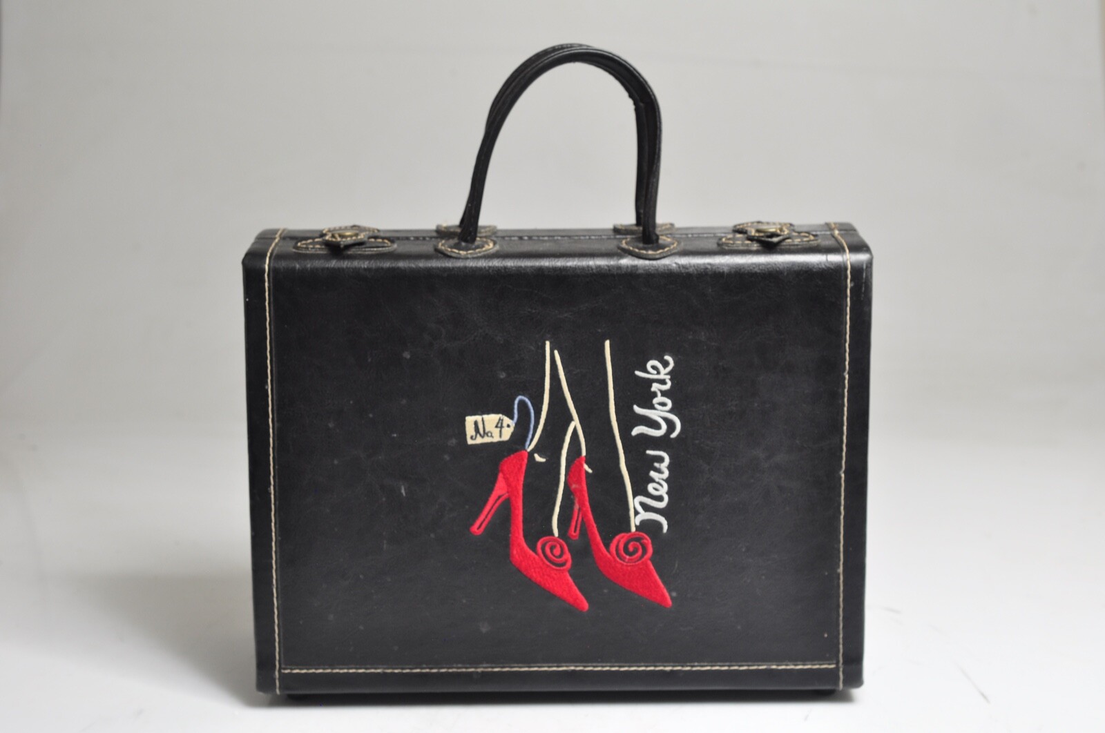 Train Case Vintage Black Leather & Red Velvet Lining … - Gem