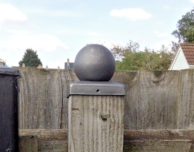 2 NO Post Cap 100mm x 100mm Ball Top Square Steel Fence Gate Weldable ...
