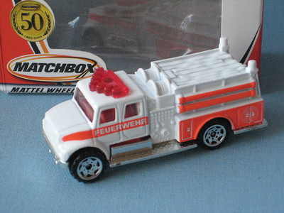 Matchbox International Fire Pumper White Body Feuerwehr Rescue Fire ...