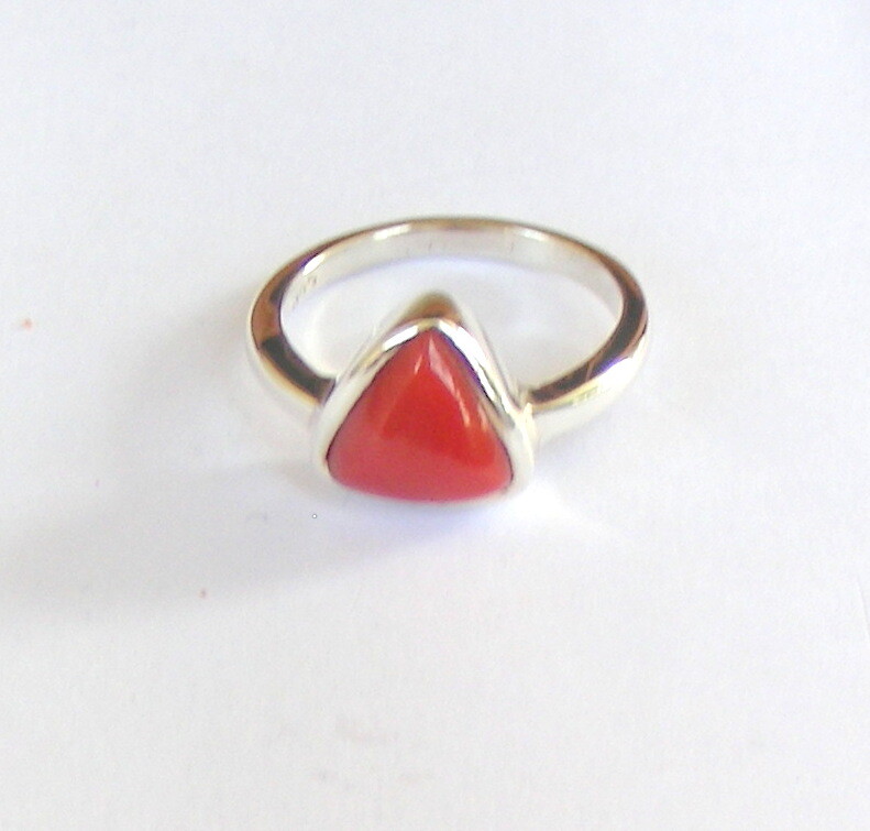 Pure Silver Certified Gemstone Ring In Red Coral For Mangal Grah Shanti ...