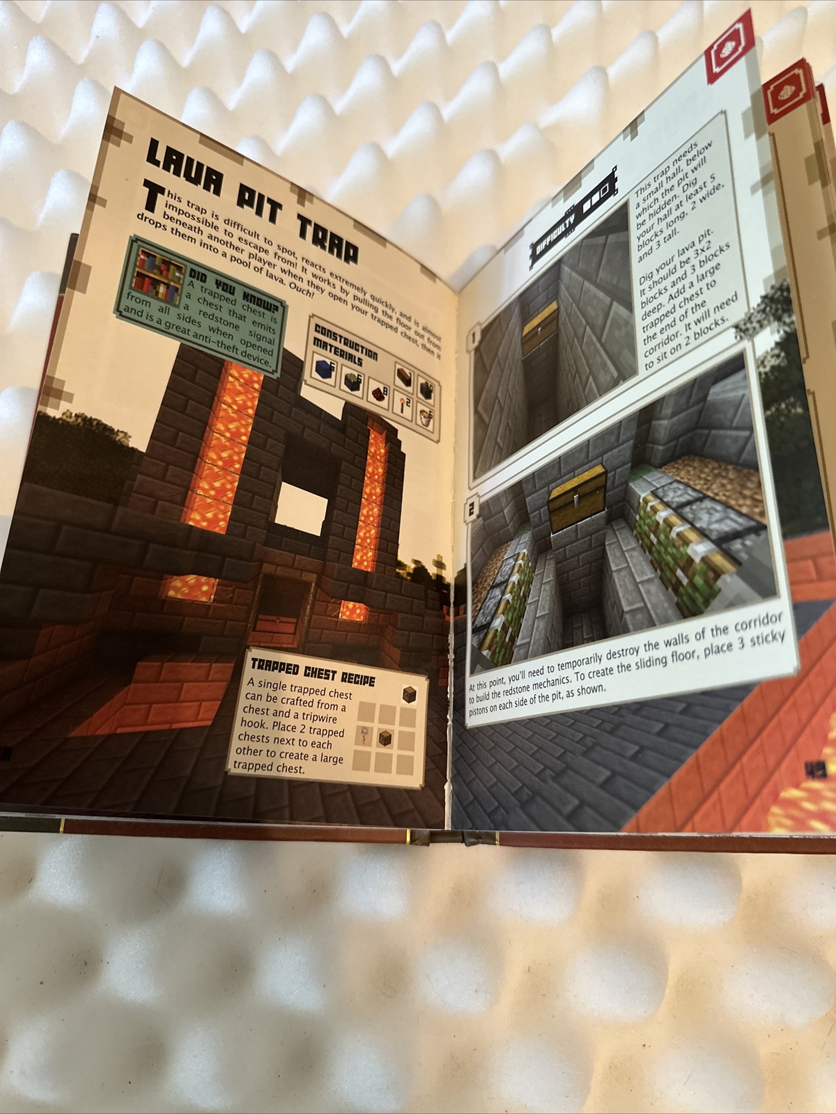 Minecraft: Redstone Handbook : An Official Mojang Limited Edition ...