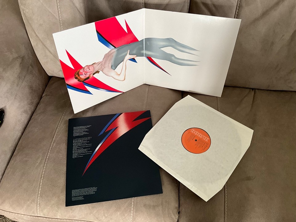 David Bowie - Aladdin Sane - Vinyl LP - with original insets - Never ...