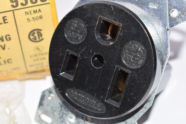 Hubbell HBL 9350 30a 125/250v Straight Blade Porcelain Receptacle 10 ...
