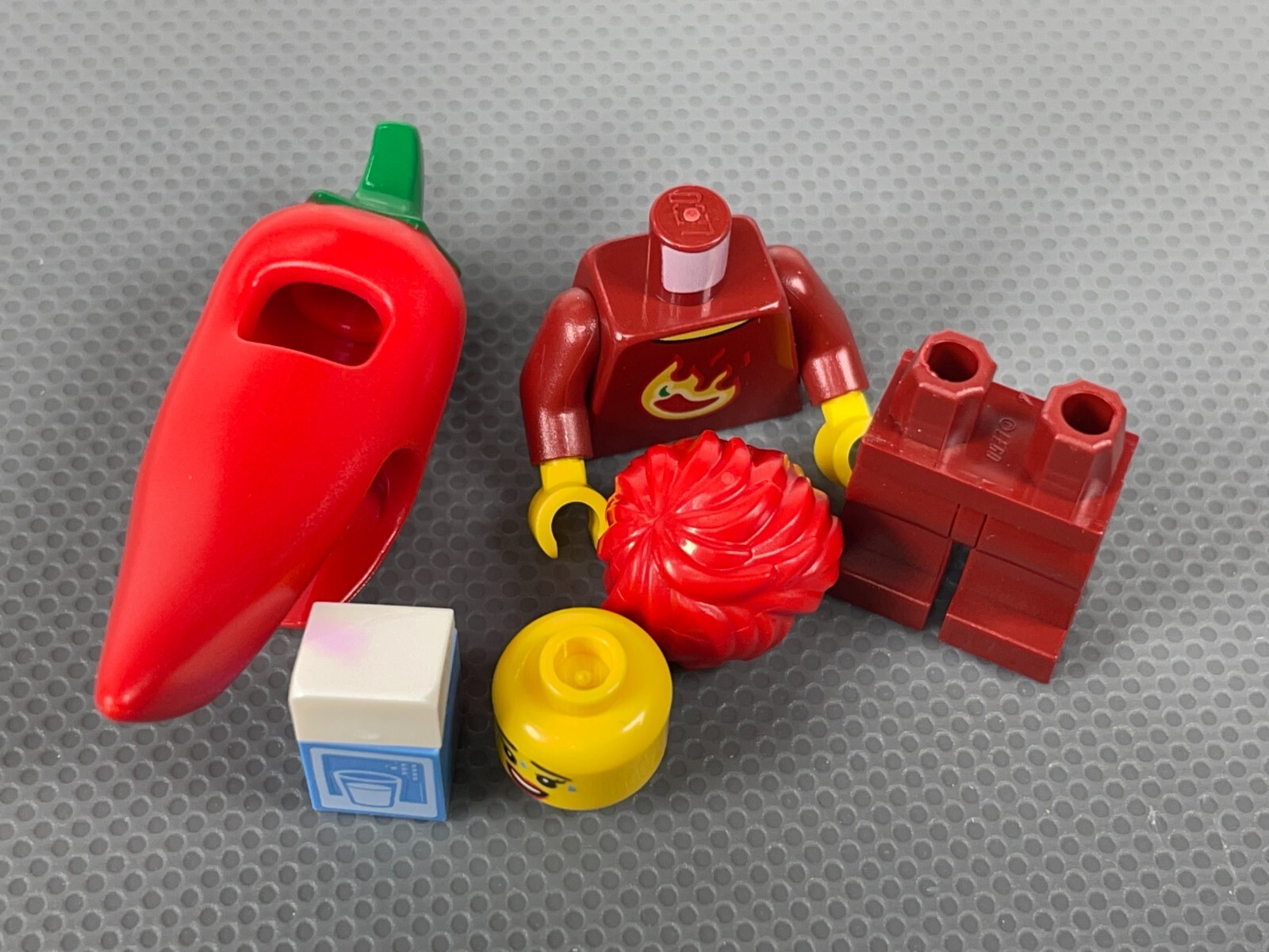 LEGO Chili Costume Fan Collectible Minifigure Series 22 CMF 71032 Red ...
