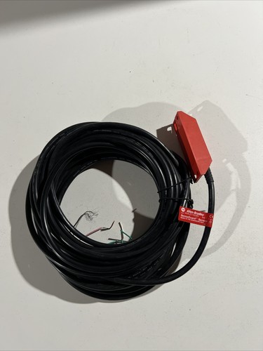 Allen Bradley Non Contact Safety Switch 440N-Z21SS2BN SensaGuard (very ...