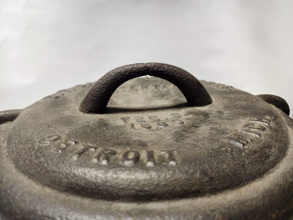 Antique Feb 3 1880' ET Barnum Cast Iron Bucket Pail Jail Cell Chamber ...