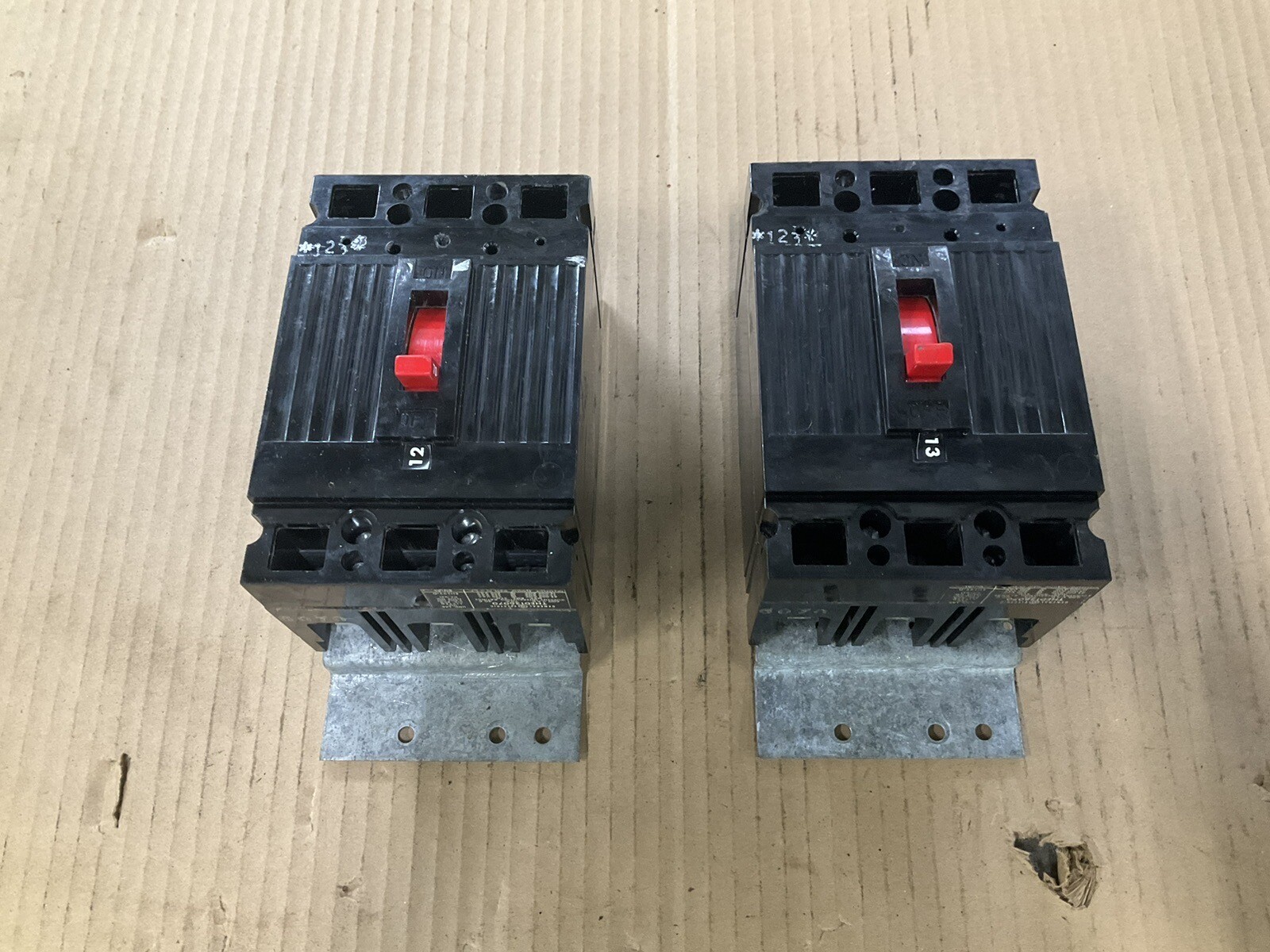 GE General Electric THED 136070 70 Amp 3ph Circuit Breaker | eBay