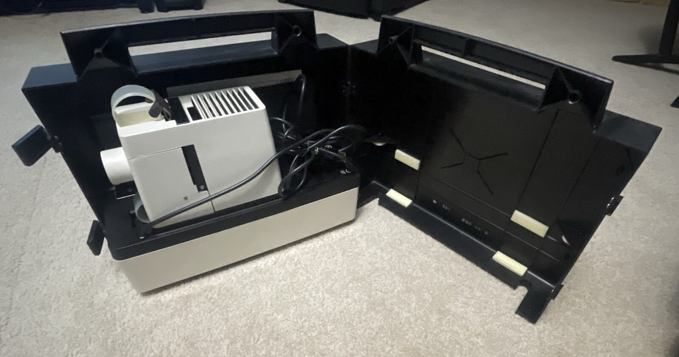 Dukane Micromatic II 28A81A Sound Filmstrip Projector W/Case *Needs ...