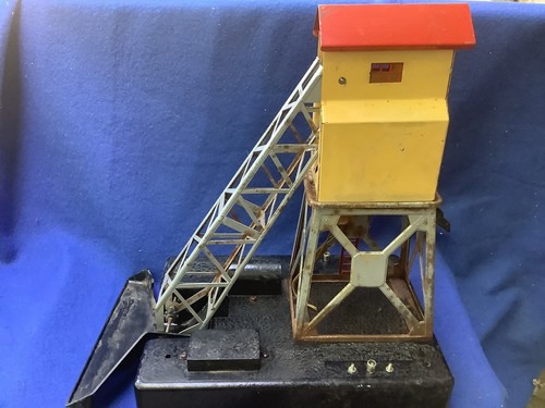 Lionel Operating Coal Elevator 97 Vintage O Gauge Loader- Parts Or ...