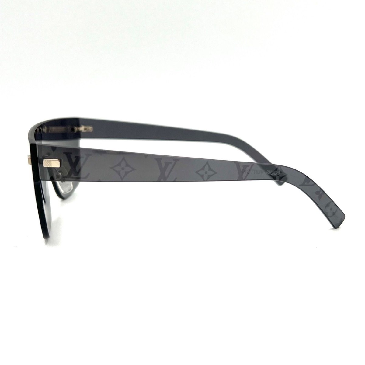 Louis Vuitton City Mask Monogram Z0993U Sunglasses Black LV Louis Vuitton City Mask Monogram Z0993U Sunglasses Black LV