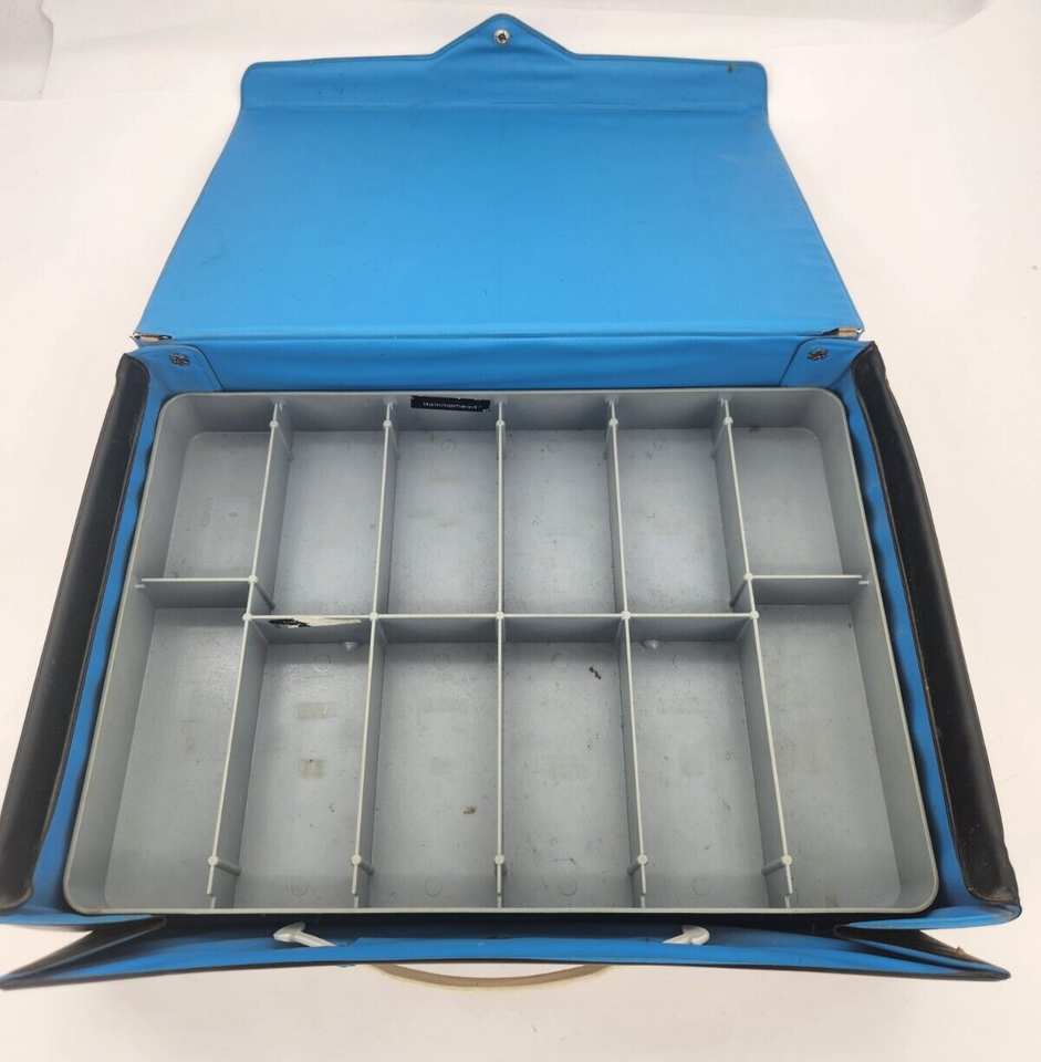 Vintage Star Wars Vinyl Mini-Action Figure Collector’s Case With Trays ...