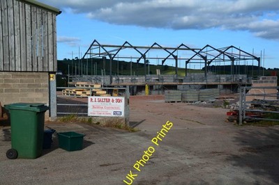 Photo A2 Mid Devon : Venn Farm Crediton A farm with a barn being ...