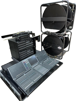 YAMAHA CL5 W/ SWITCHES,FIBER(2) RIO3224-D RACK UNIT(2) 1000' SMPTE ...