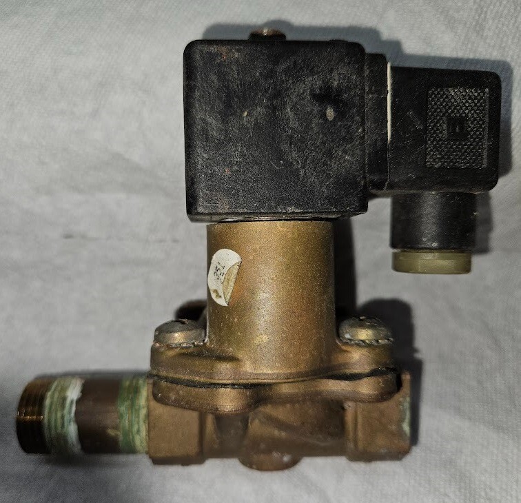 Honeywell Skinner 73218 2-Way Brass Solenoid Valve | eBay