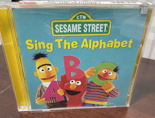 Sesame Street 1996 Sing The Alphabet CD-Sony Wonder/Childrens ...