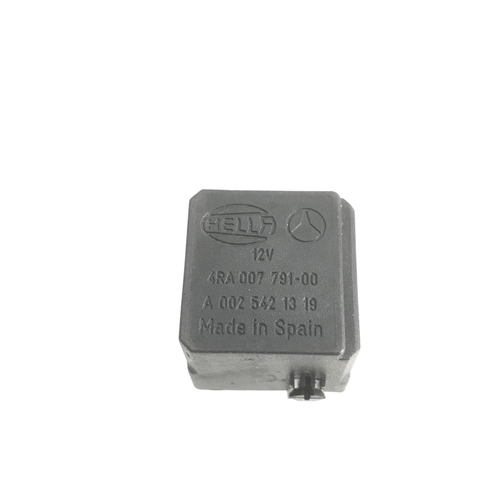 A0025421319 Rele ' Relay -A- MERCEDES Classe C W203 (2001) 2.2 Diesel ...