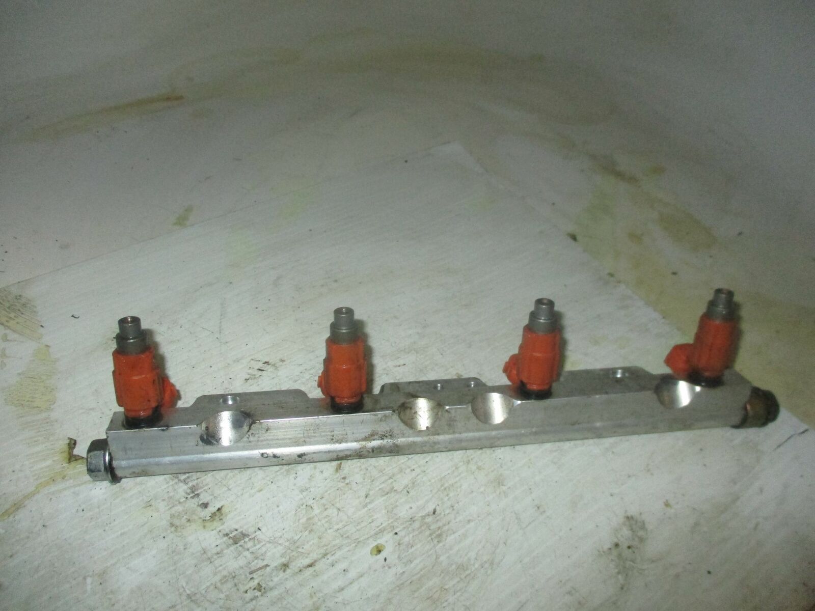 Suzuki DF140 140hp outboard fuel injector set (15710-65D00) | eBay