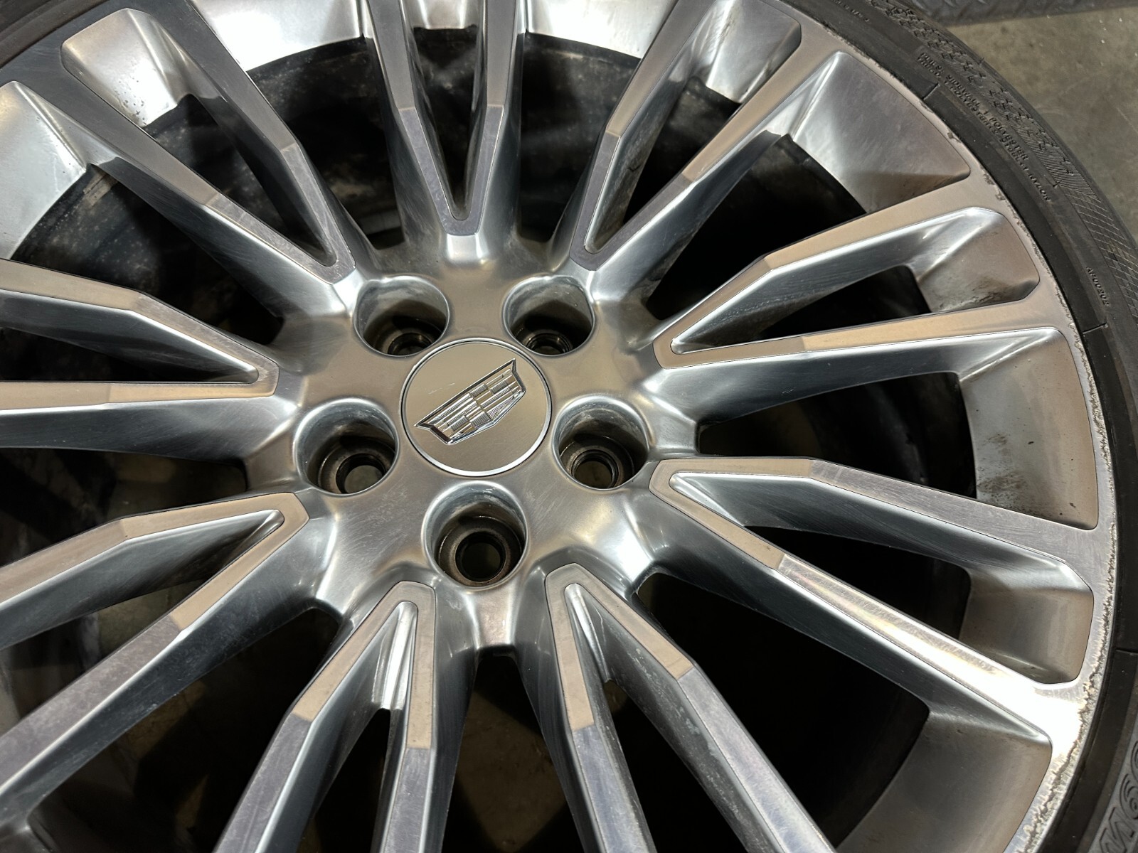 CADILLAC CT6 3.6L AWD 16-20 OEM SET 245/40/20 20" INCH ALLOY WHEELS ...