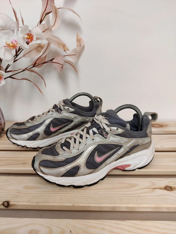 Women's vintage '05 Nike Xccelerator silver pink running shoes trainers ...