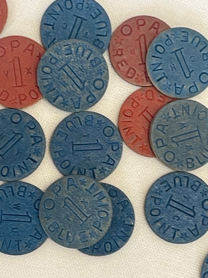 Vintage WWII War OPA RATION TOKEN Lot - Red & Blue - 20 Coins | eBay