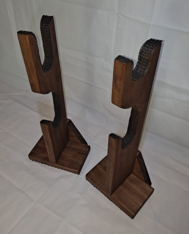Two Gun Tabletop Stand/Rack Reinforced for Shotgun/Rifle Wood ...