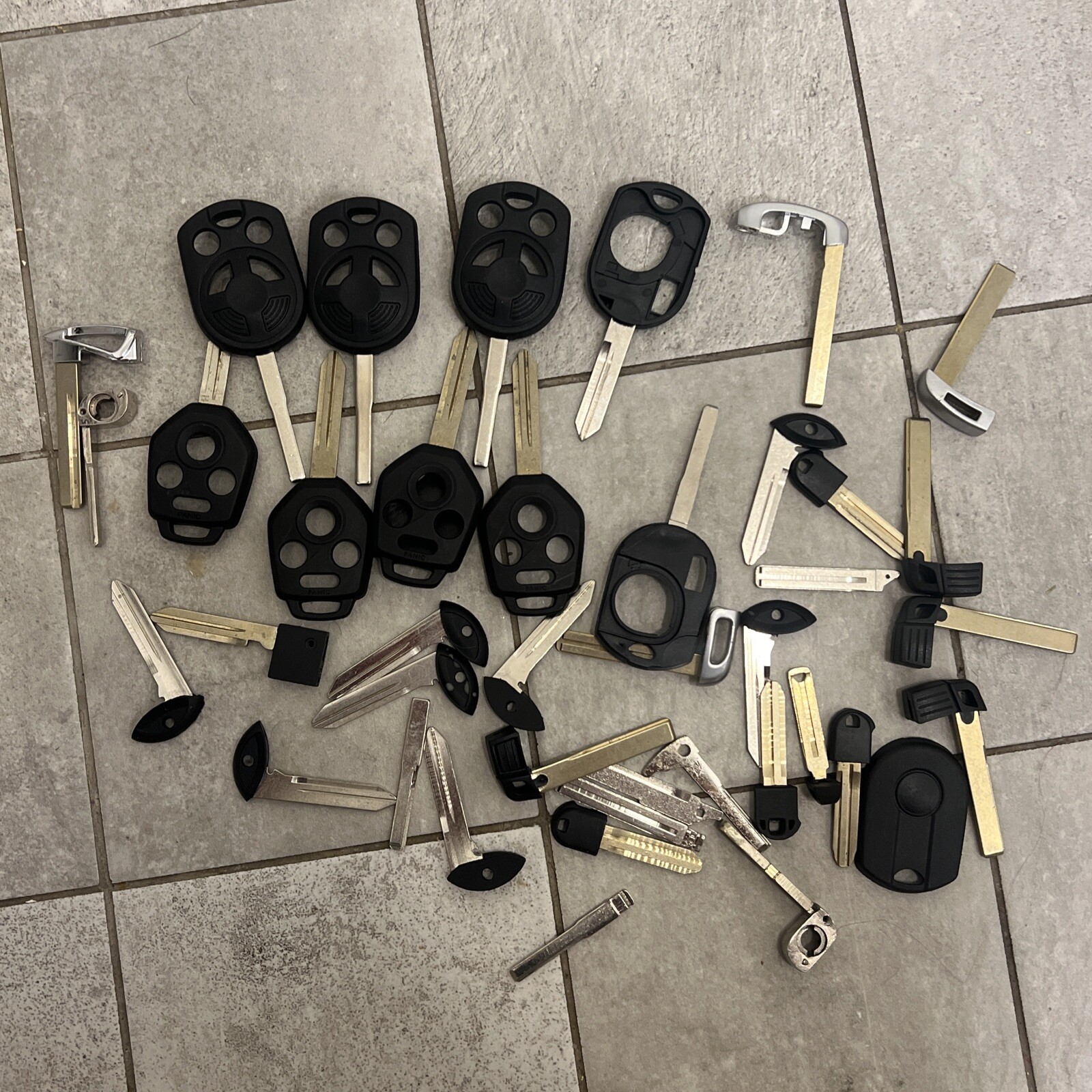 mia lot of 41 uncut key blade blades emergency keys ford mercedes bmw ...