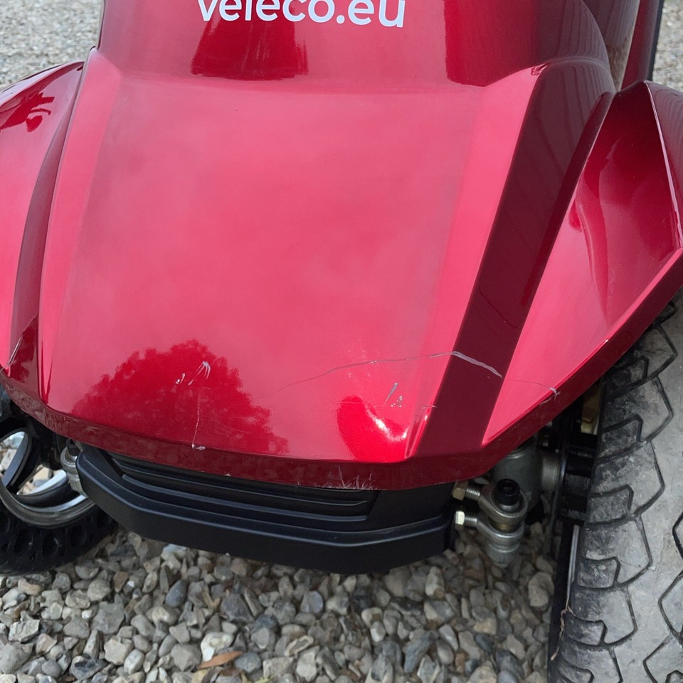 Veleco gravis faster heavy duty red excellent condition mobility ...