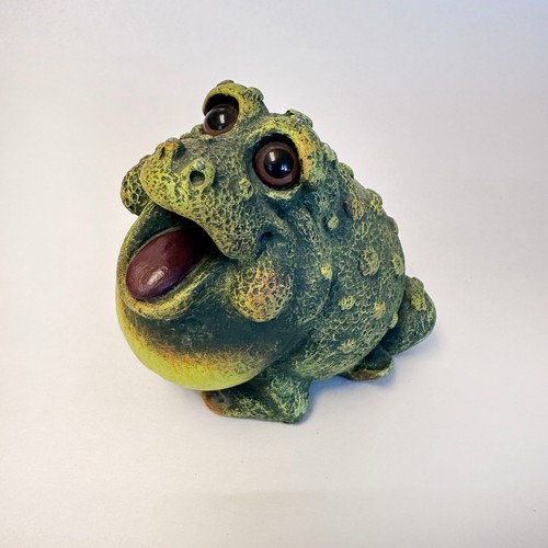 Pete Apsit Frog Figurine 1990s Heavy Resin Sculpture Vintage Toad with ...