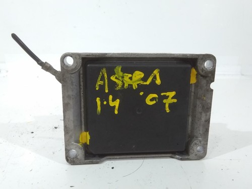 2007 Opel ASTRA 1.4L Essence Moteur ECU 991101 1039S17978 0261208396 ...