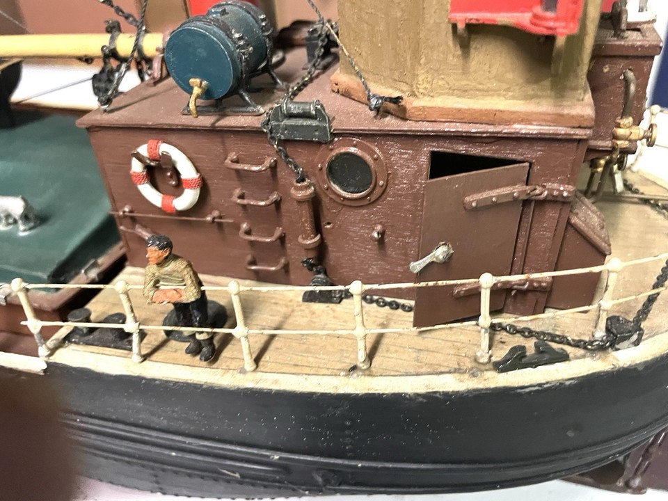 FULLY ASSEMBLED CALDERCRAFT ‘NORTHLIGHT CLYDE PUFFER ‘ COASTER. RADIO ...