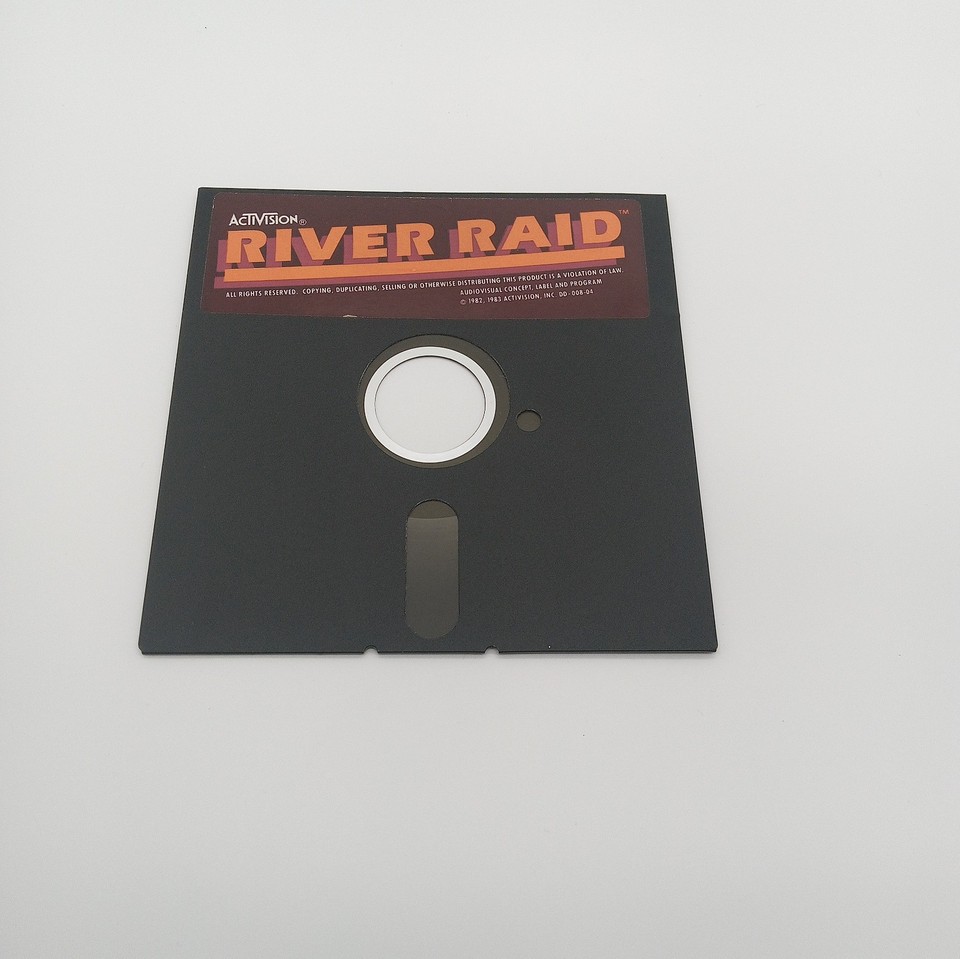 Commodore 64 128 Lot Of 3 Games Floppy Disk Ms Pac Man River Raid ...