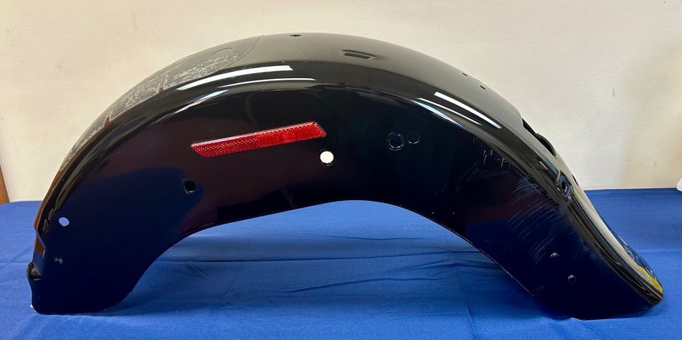 Harley-Davidson 59144-00A Rear Fender FLSTC/I Softail Heritage Vivid ...